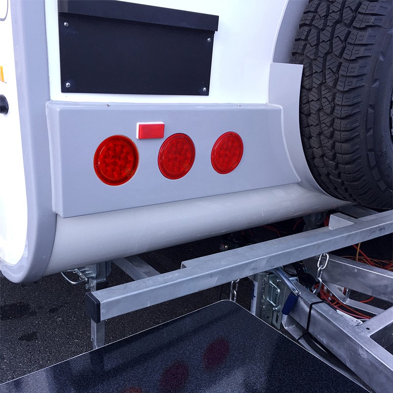 12V LED round tail light truck caravan, LED car clearance marker ...